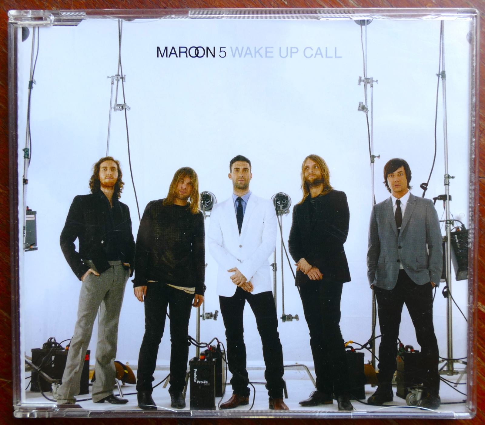 Maroon 5: Wake up call