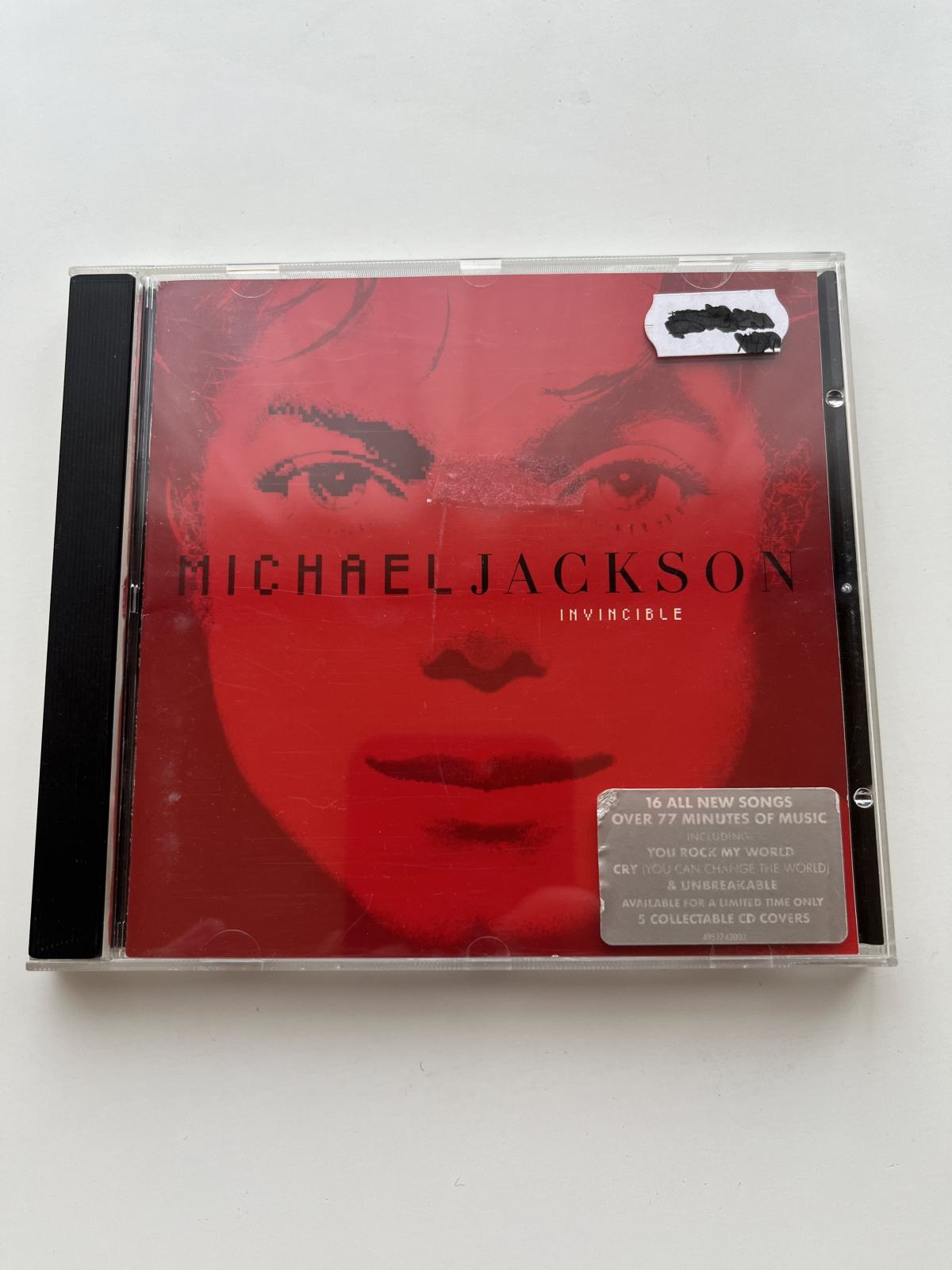 Michael Jackson: Invincible