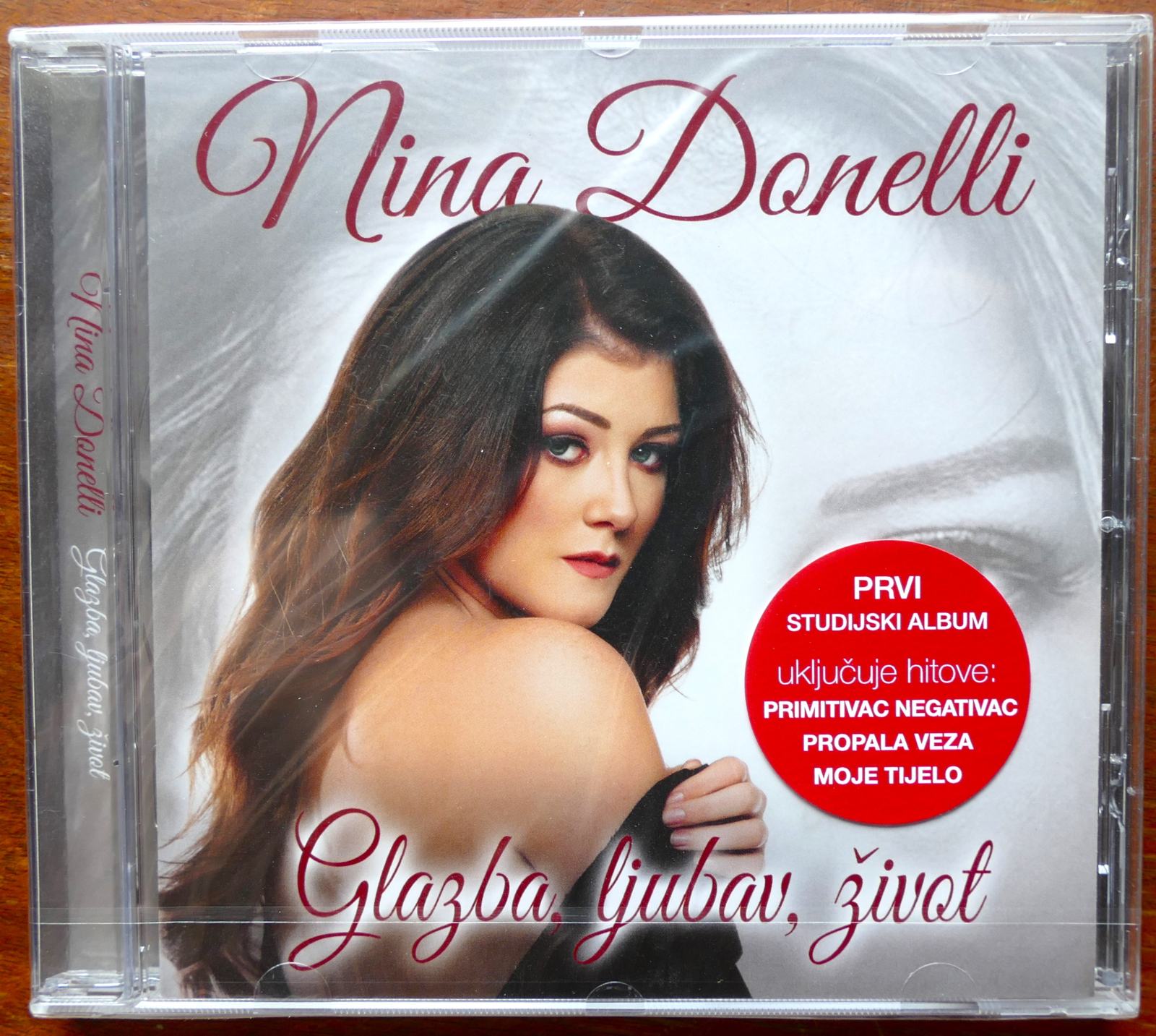 Nina Donelli: Glazba, ljubav, život
