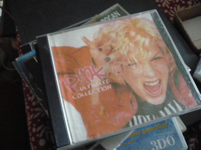 PINK - ULTIMATE COLLECTION
