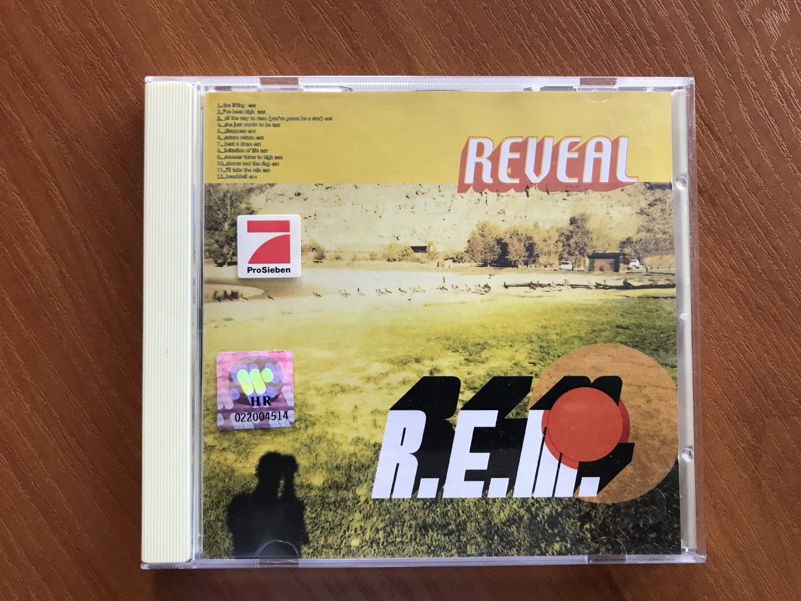 R.E.M. – Reveal