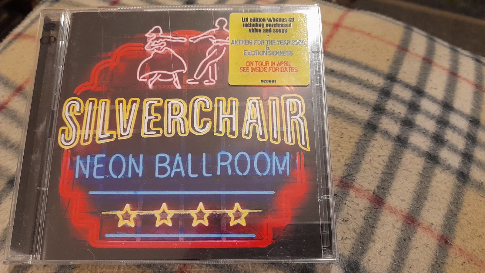 Silverchair - Neon Ballroom
