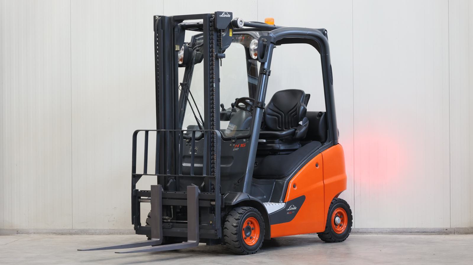 Linde H16T-01 viličar