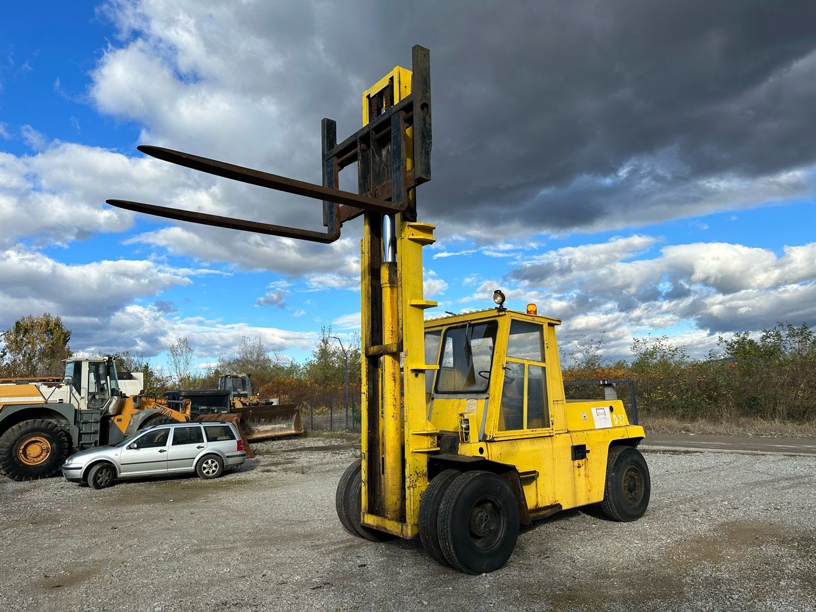 Litostroj V 12 tonac