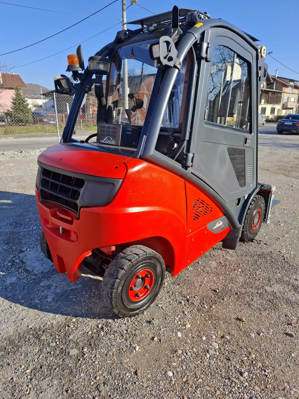 Viličar Linde H25 D- 02