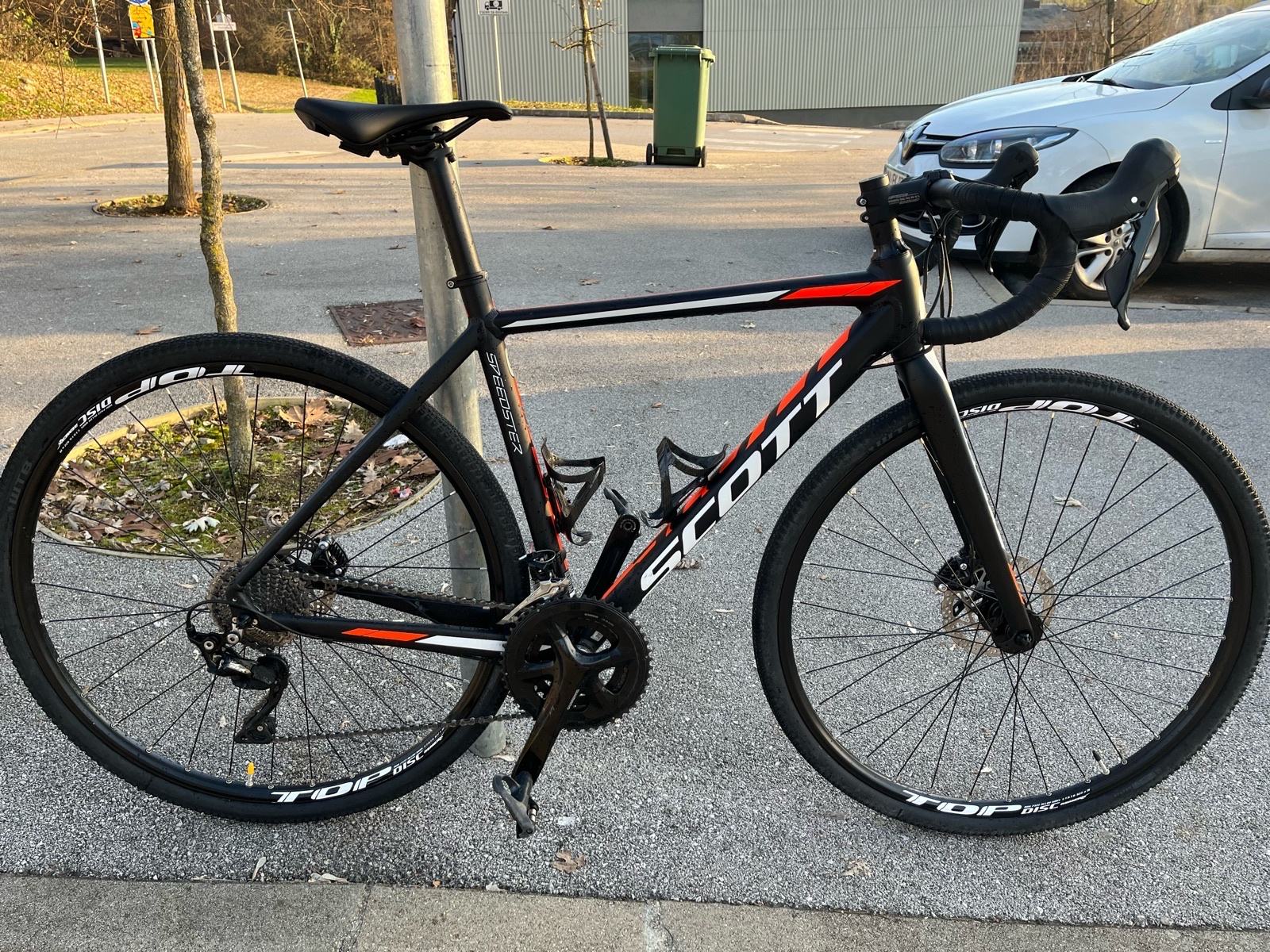 Cestno/gravel kolo (S) Scott Speedster 20 disc 105 2x11