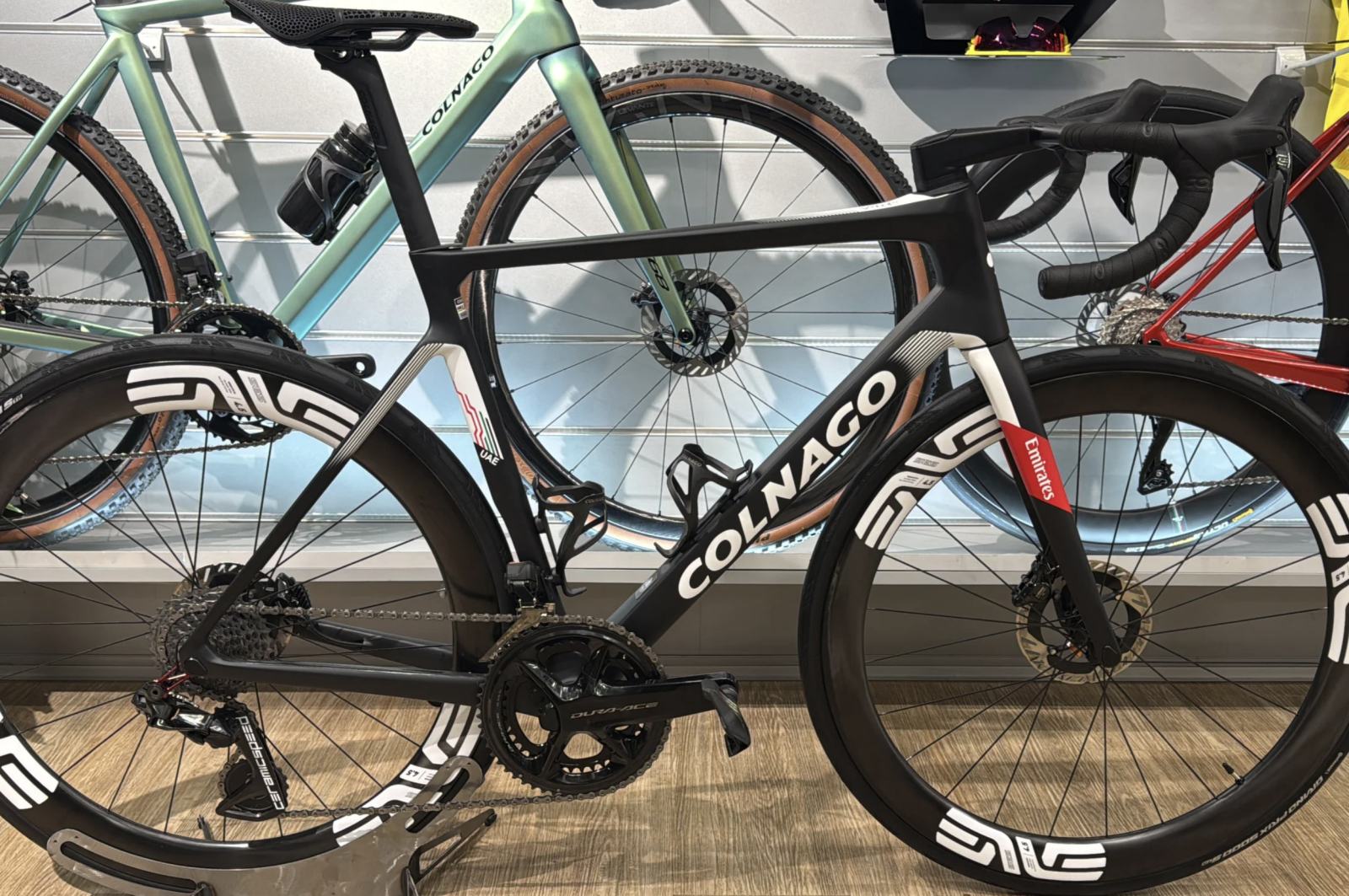 Colnago V4RS 530 SDM4 Team UAE