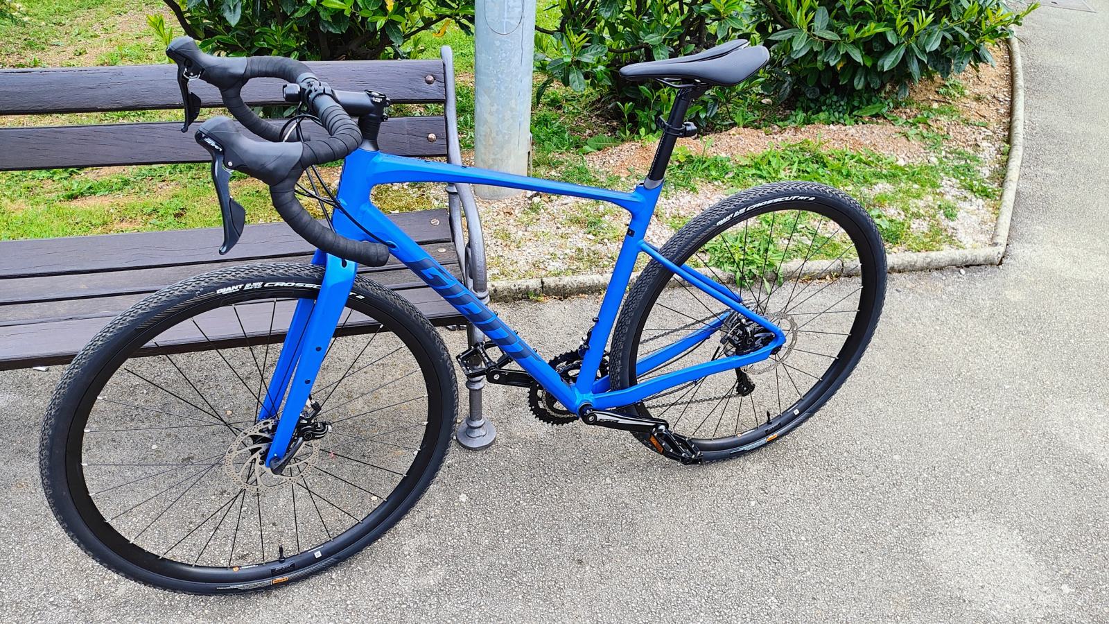 Giant Revolt 2 Saphire