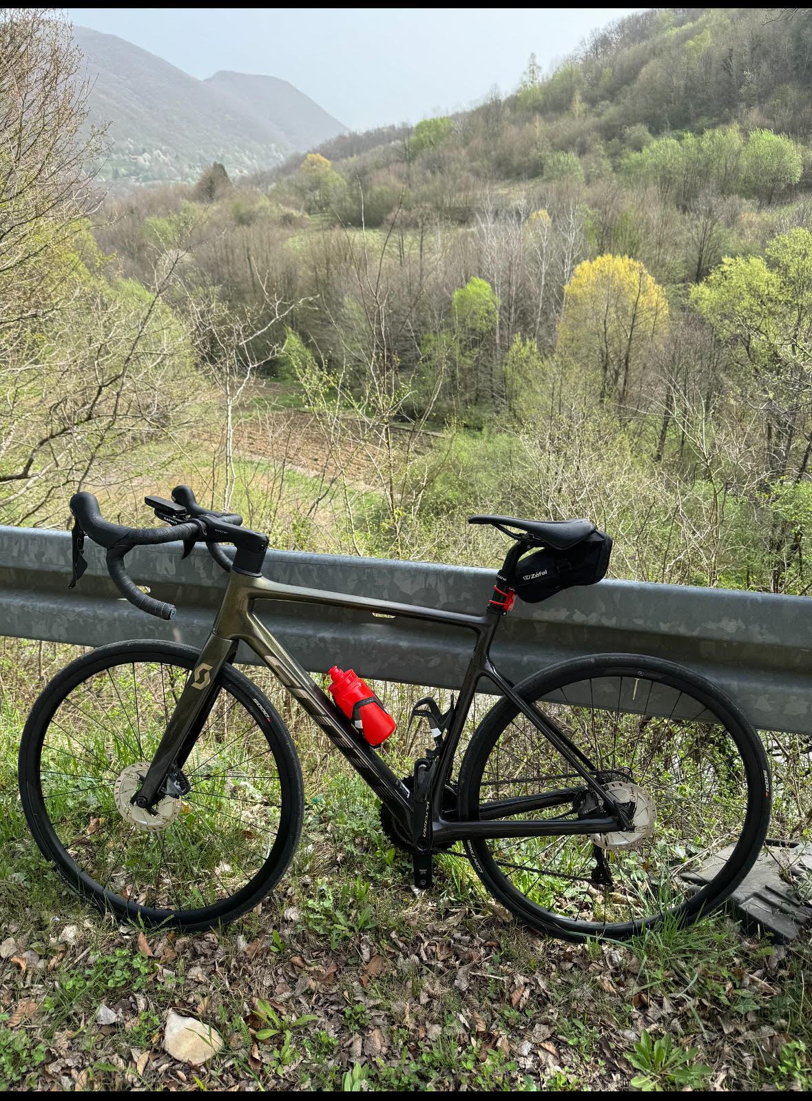 Scott Addict 30, 2023. godina, full Ultegra