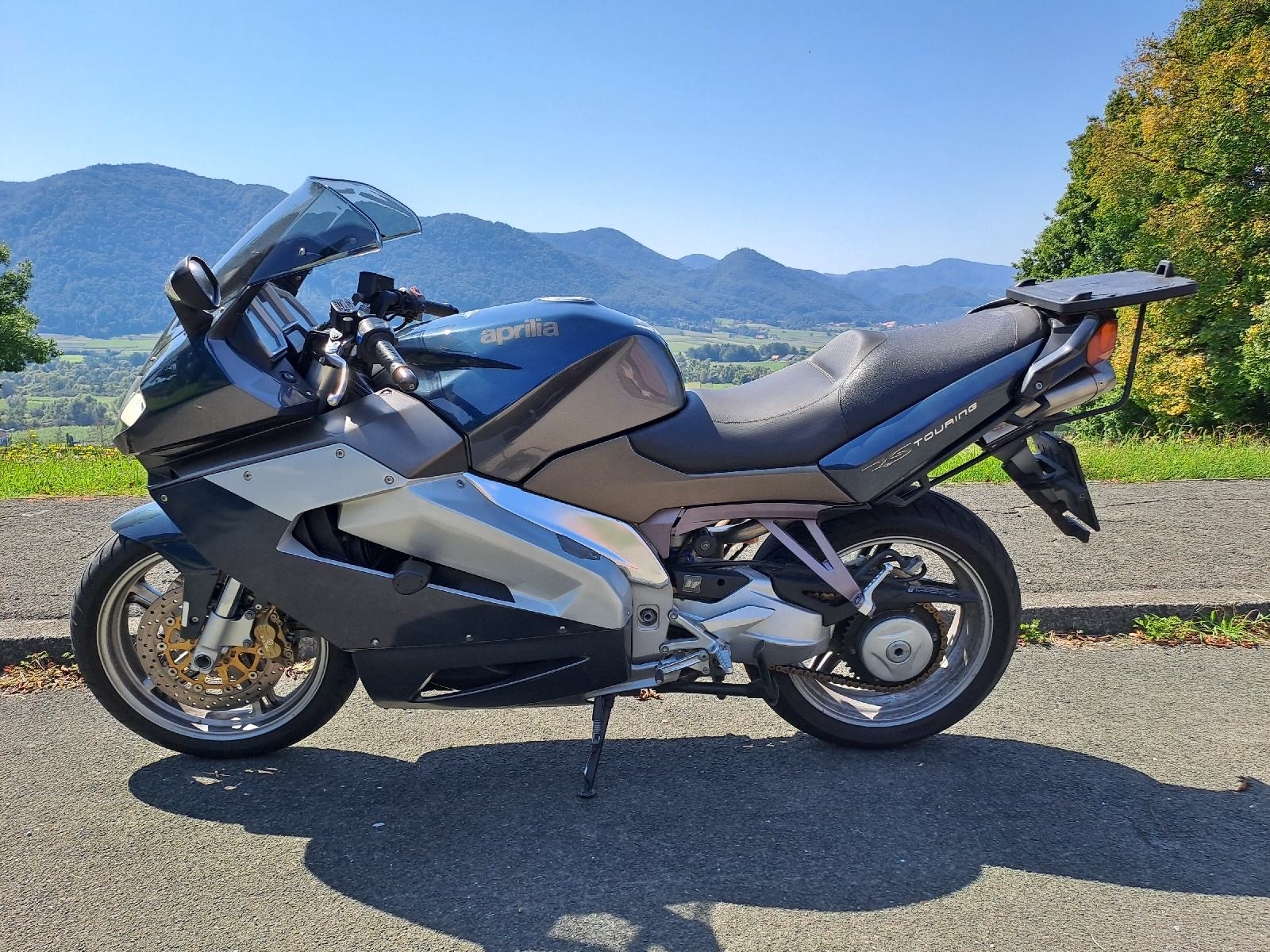 Aprilia RST 1000 Futura, 2003 god.