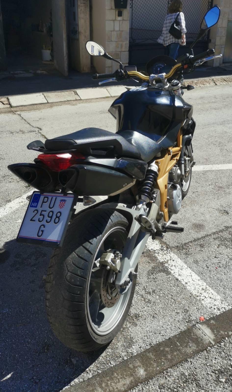 Aprilia Shiver 750 cm3, 2009 god.