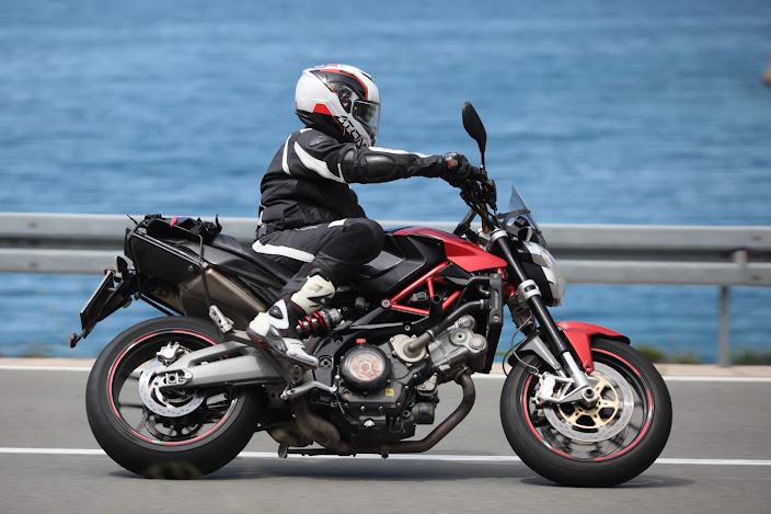 Aprilia Shiver 750 cm3, 2008 god.