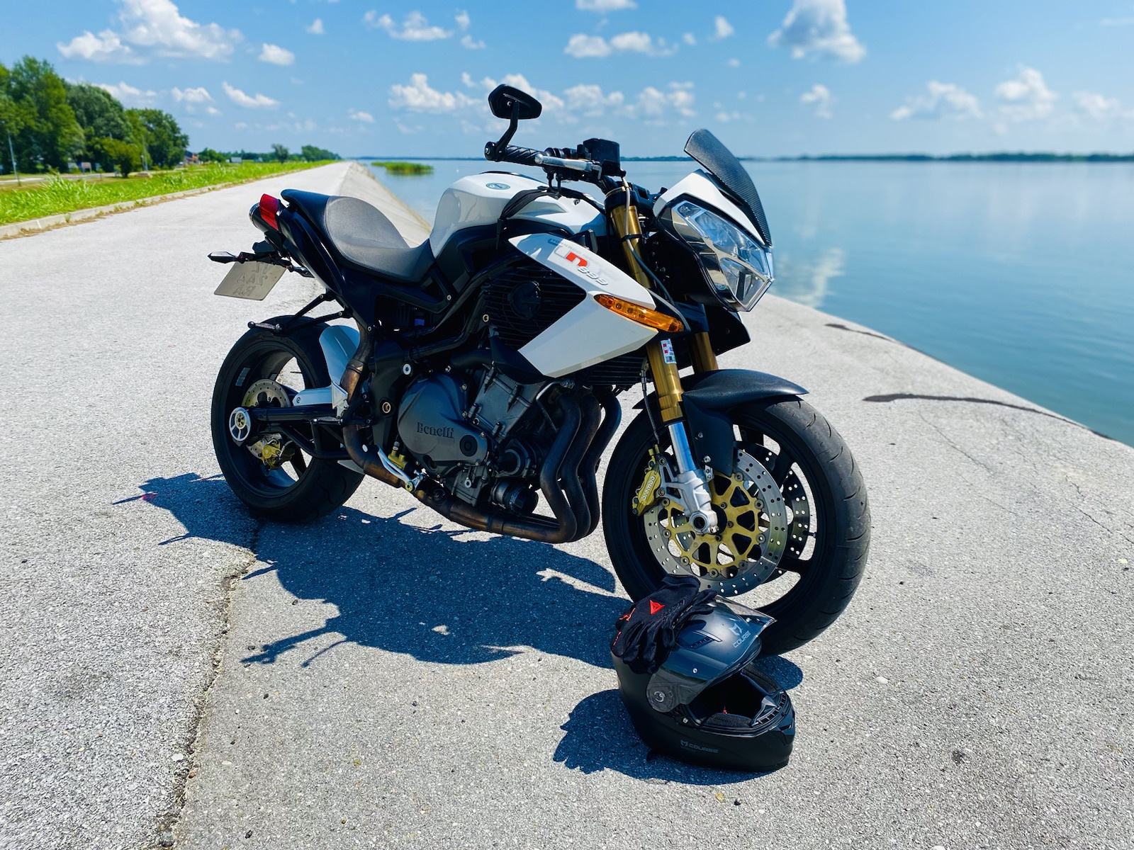 Benelli TORNADO TNT 899 cm3, 2011 god.