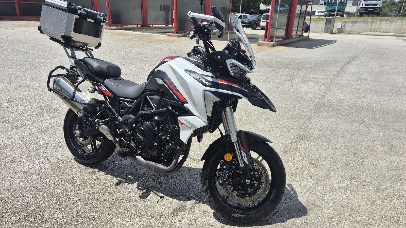 Benelli Trk 702 700 cm3, 2024 god.