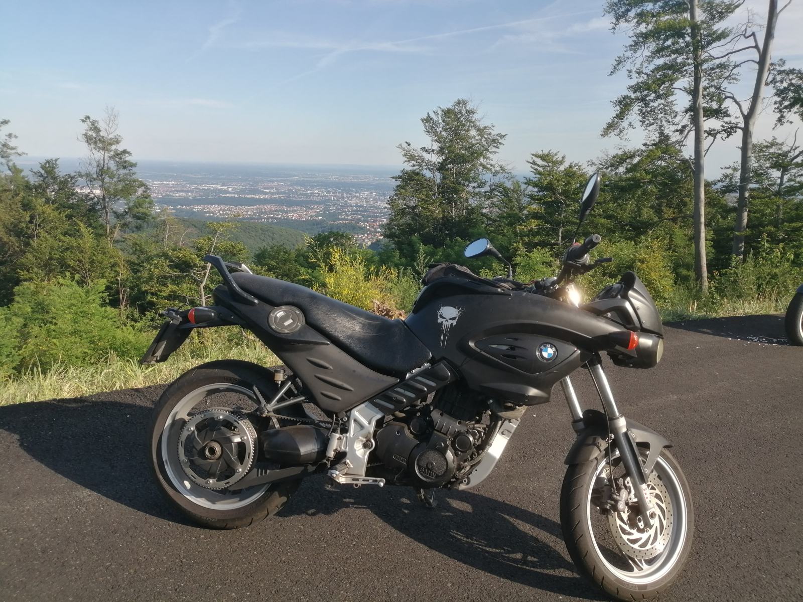 BMW F650cs 650 cm3, 2003 god.