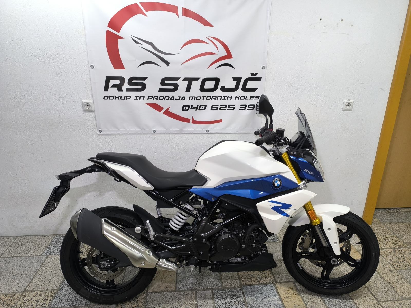 BMW G 310 R 1. VLASTNICA SAMO 11015 KM KAKO NOV 313 cm3, 2021 god.