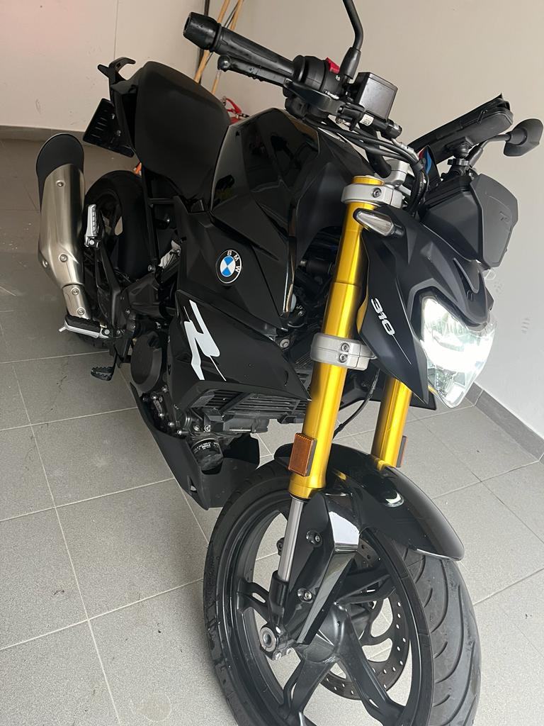 BMW G 310R 313 cm3, 2022 god.