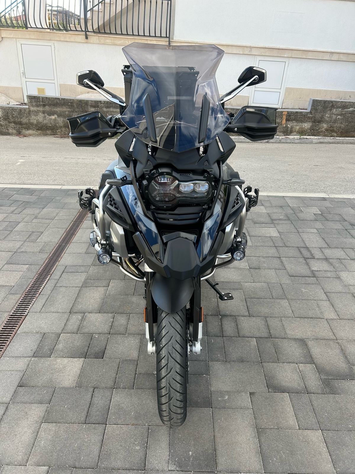 BMW Gs1250 Adventure 1250 cm3, 2022 god.