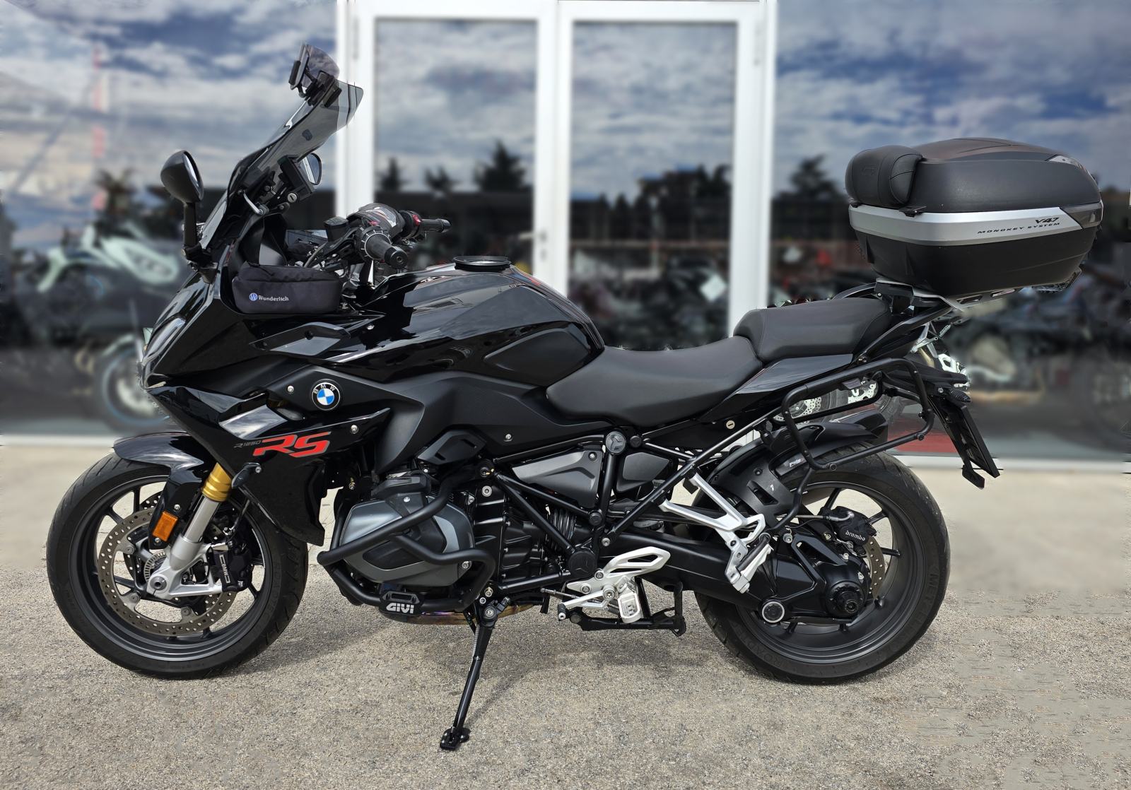 BMW R 1250 RS 1250 cm3, 2021 god.