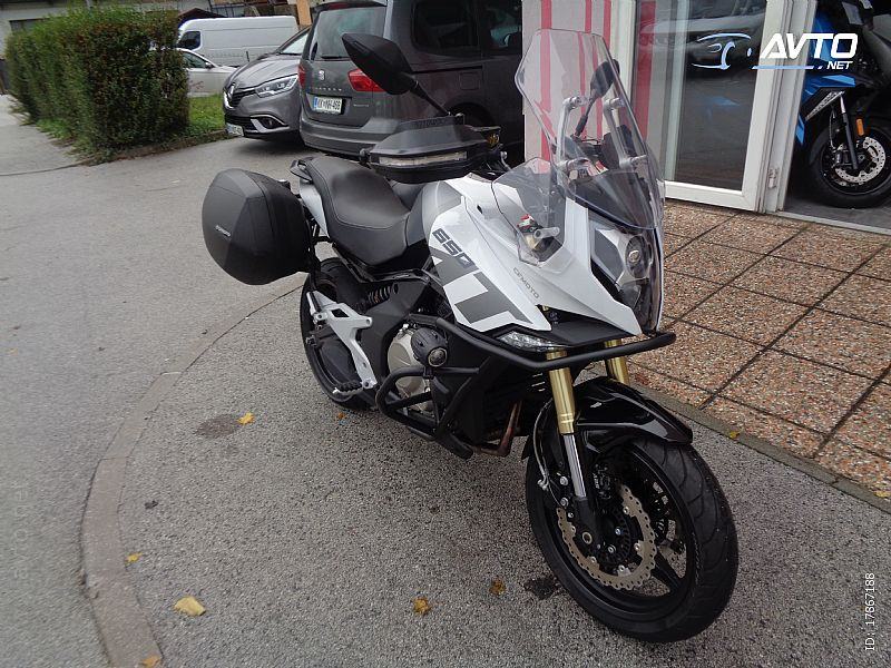 CF Moto MT650 MT 650, 2021 god.