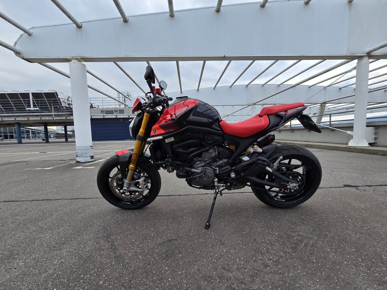 Ducati Monster SP 937 cm3, 2023 god.