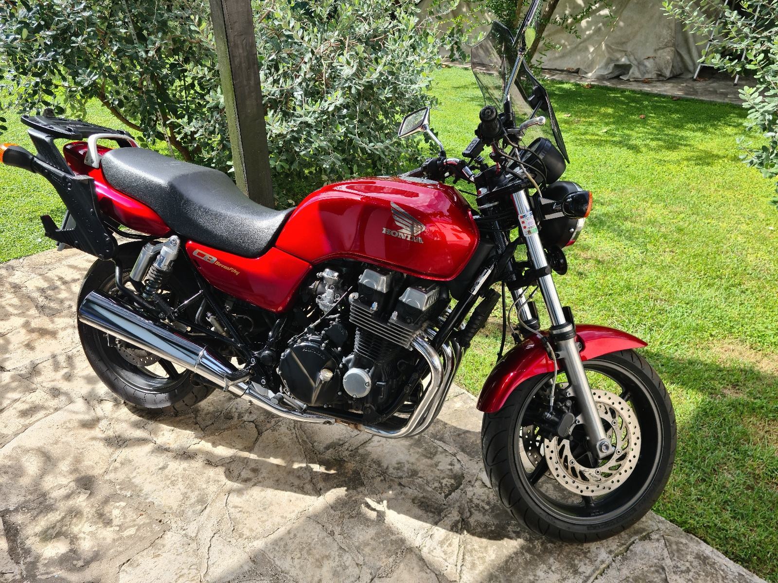 Honda CB 750 SevenFifty, 2000 god.