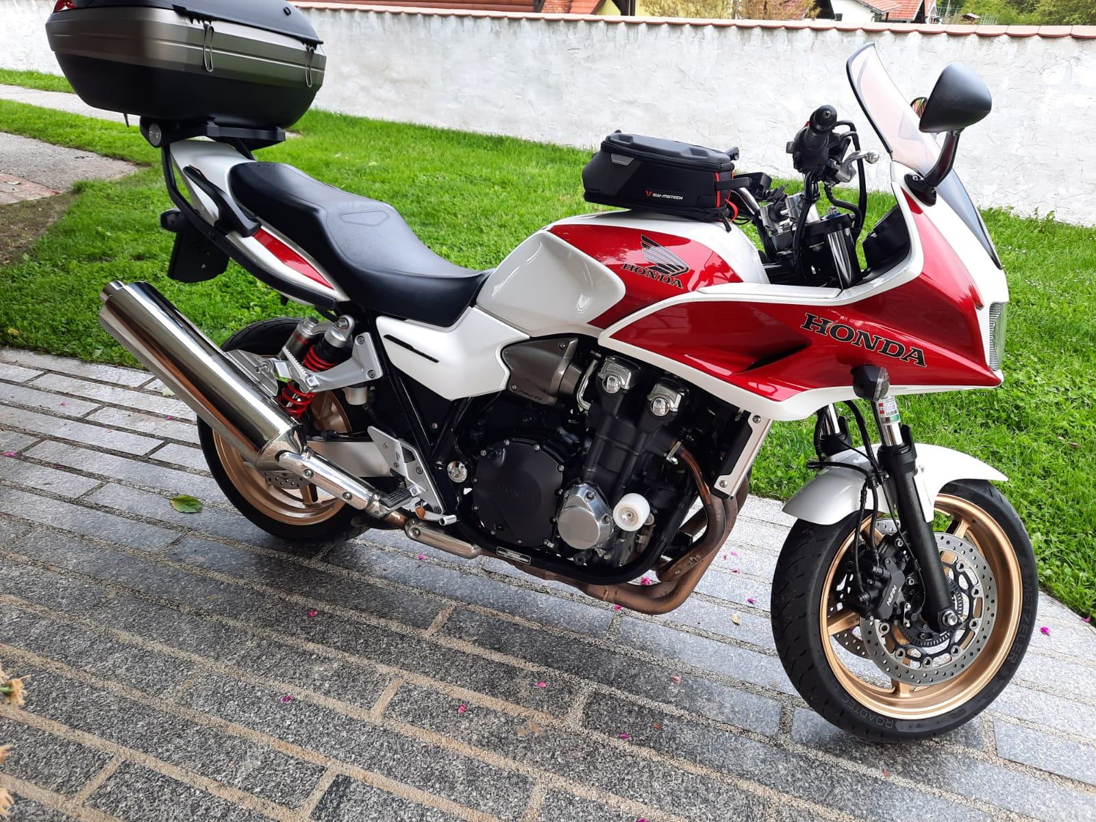 Honda CB1300SA-SC54,2011g,DUAL CBS-ABS, 2011 god.