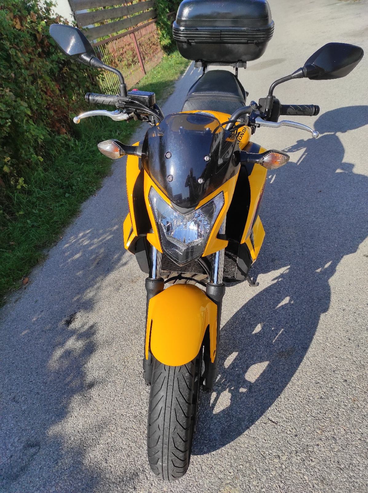 Honda CB650F CB 650 F ABS izbrstan može na kartice do 36 rata, 2015 god.