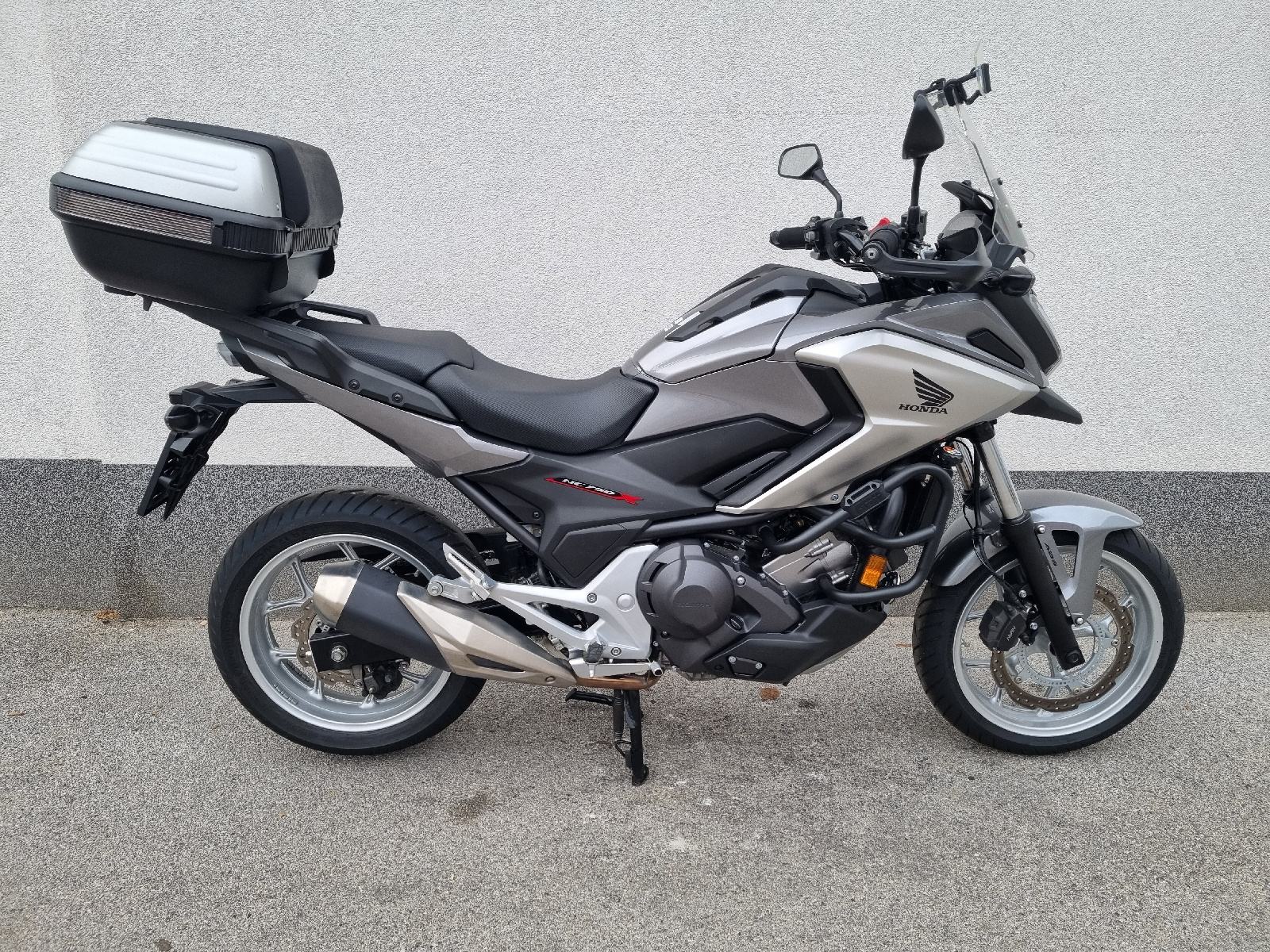 Honda NC 750 X ABS DTC, S GARANCIJOM, 2017 god.