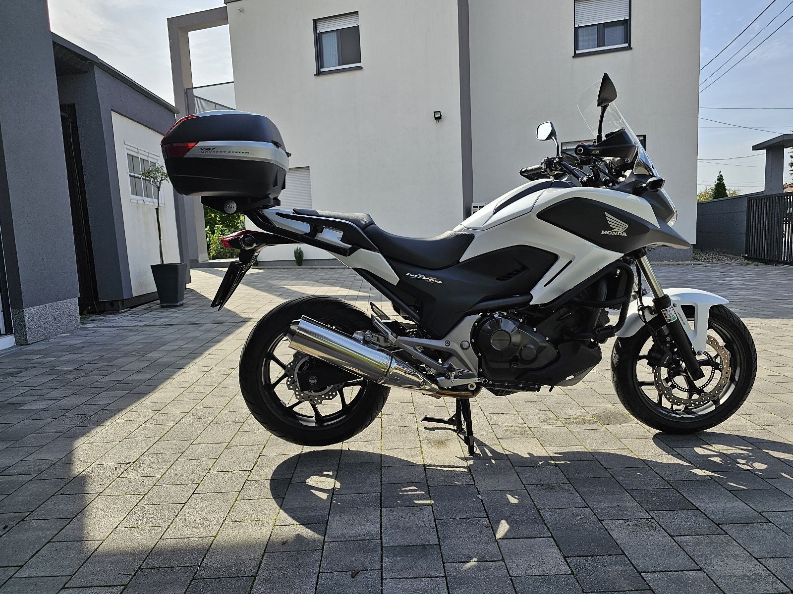 Honda NC 750 XA 750 cm3 2015 g!!!AKCIJA!!!, 2015 god.