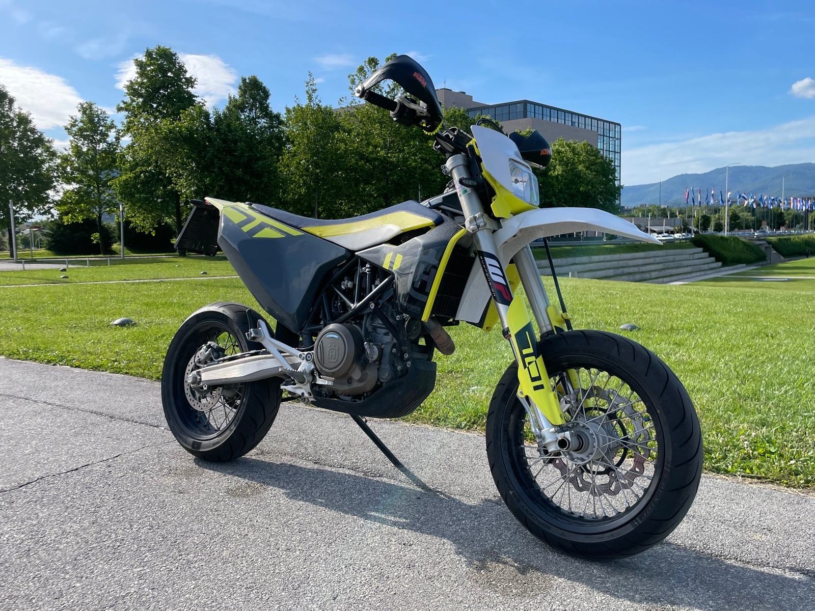 Husqvarna 701 sm , 2023. g., 2023 god.
