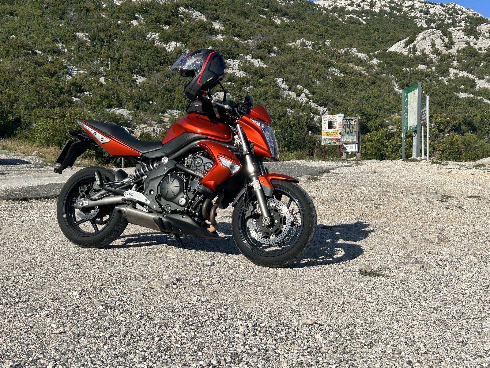 Kawasaki Er6n 649 cm3, 2010 god.