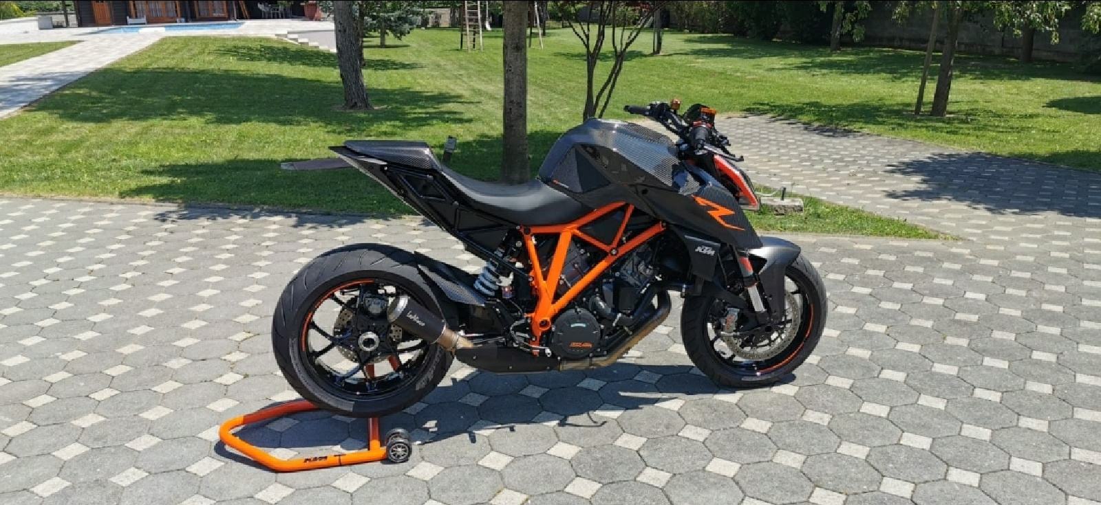 KTM 1290 Super Duke R, Top stanje, Mog.zamjene, kartice, 2019 god.