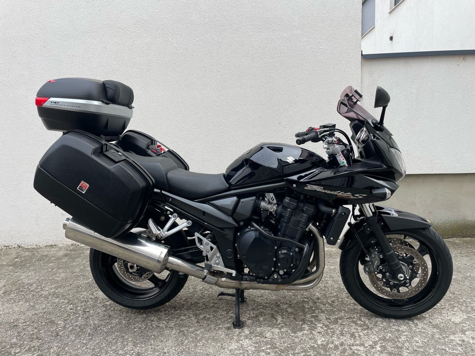 Suzuki GSF 1250 Bandit SUPER PRILIKA, 2011 god.