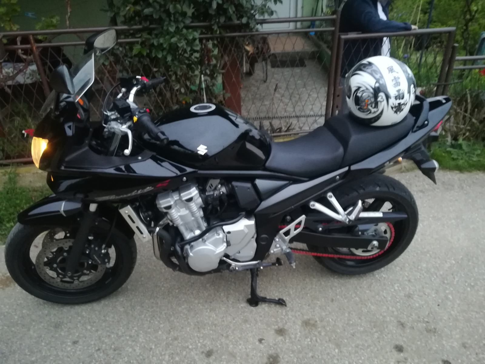 Suzuki GSF 650 S Bandit 650 cm3, 2007 god.