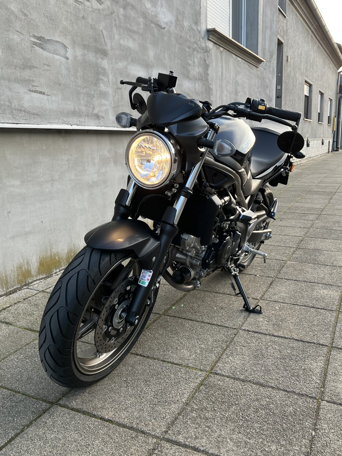 Suzuki SV 650 ABS 645 cm3, 2024 god.