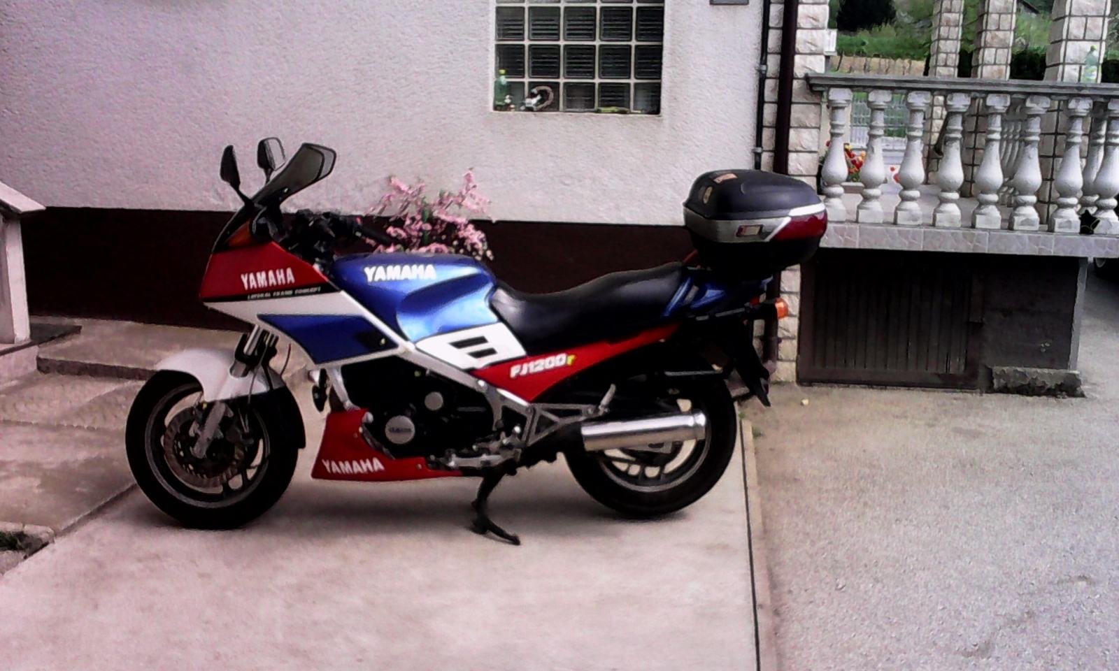 Yamaha FJ1200 1200 cm3, 1993 god.