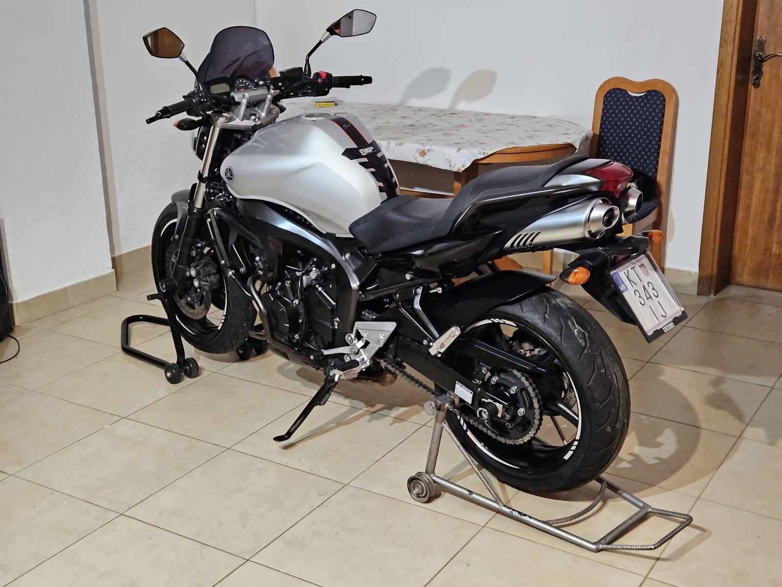 Yamaha Fz6n s2 600 abs cm3, 2009 god.