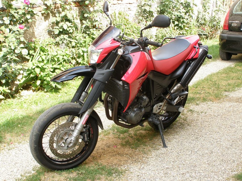 Yamaha XTX 660 660 cm3, 2005 god.