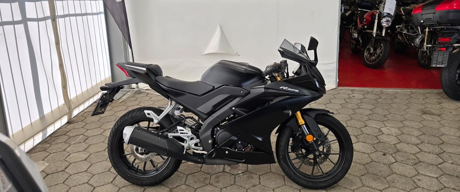 Yamaha YZF R125 ABS, S GARANCIJOM, 2021 god.