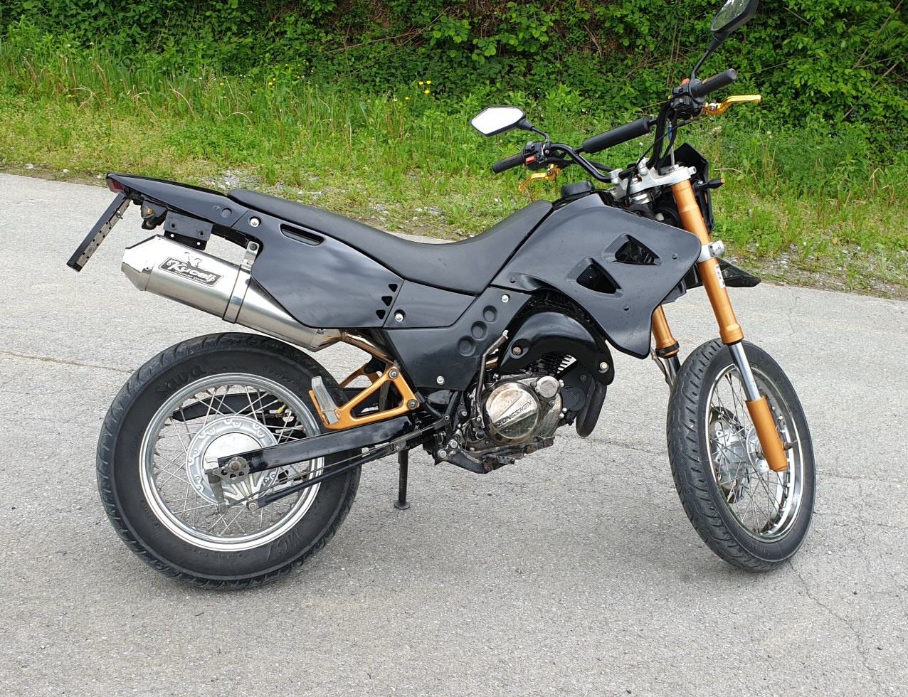 Zongshen 200gy-2 reg 05/20, 2006 god.