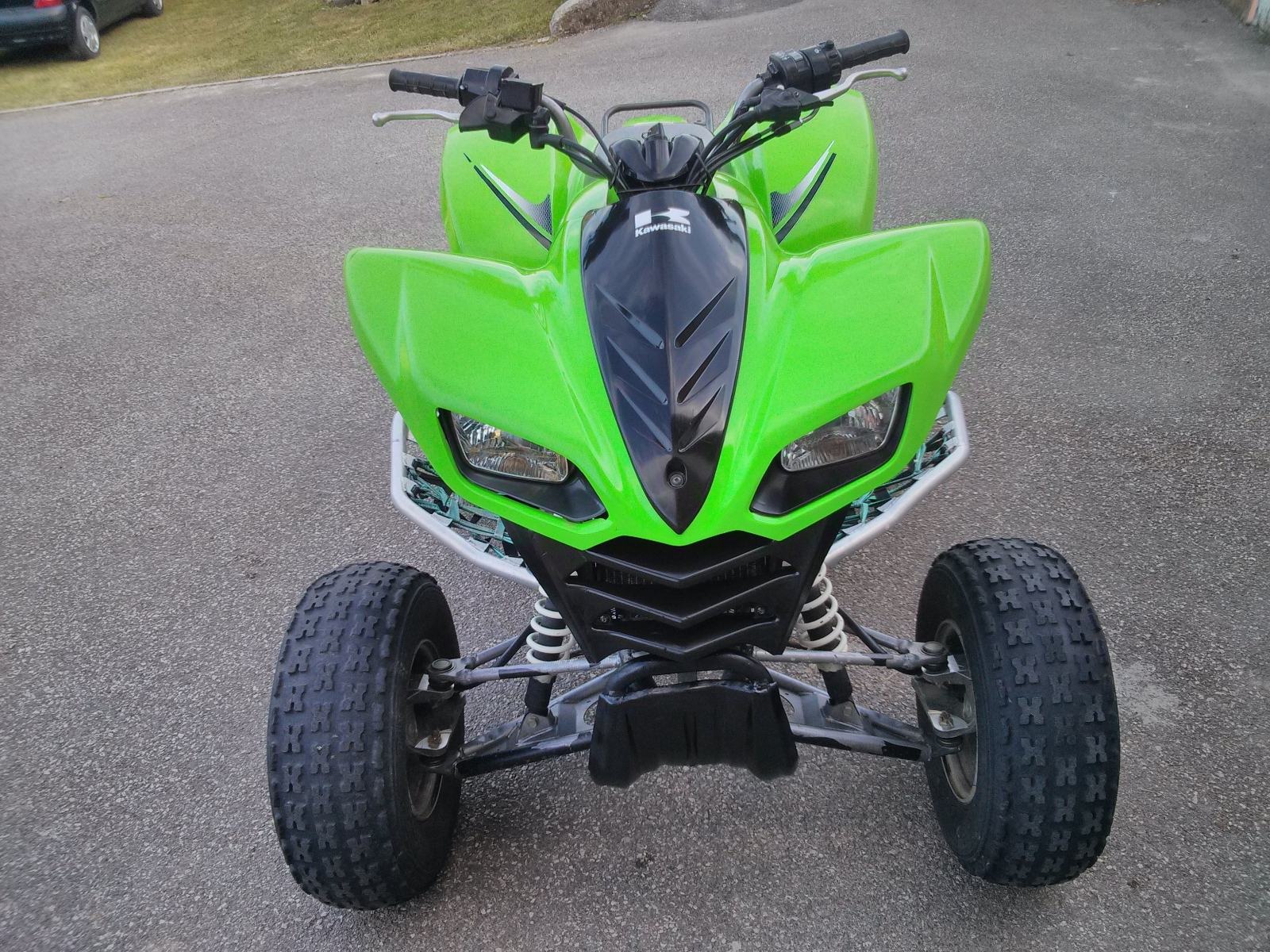 Kawasaki kfx 700 700 cm3, 2007 god.