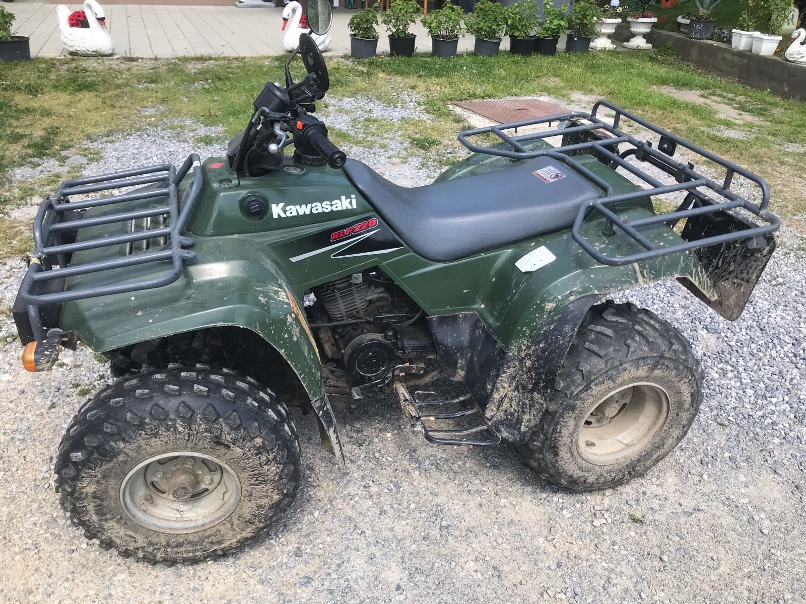 Kawasaki KLF 220 Quad,Atv,Cetverokotac, 2002 god.