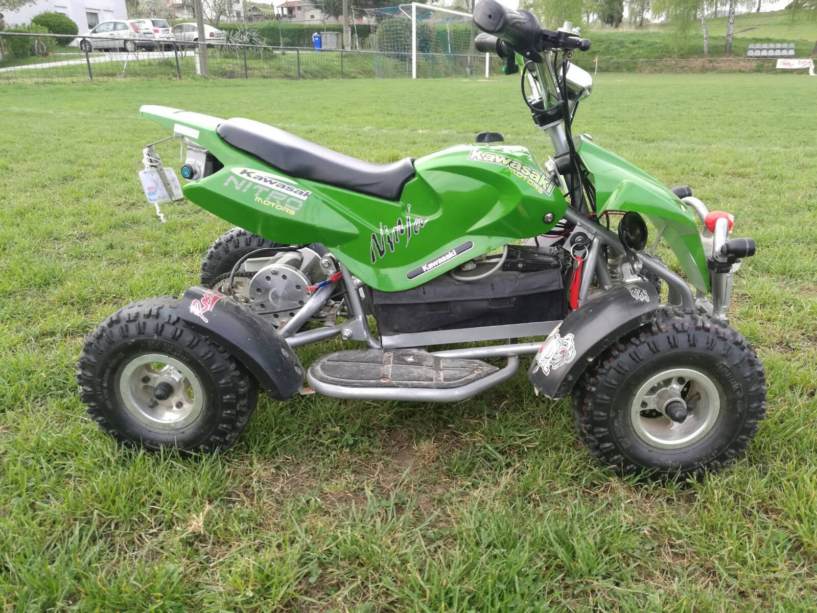 Dječji qwad 800 w, 2012 god.