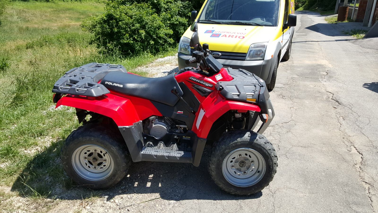 Polaris Hawkeye 300 2x4 Homologiran, 2006 god.