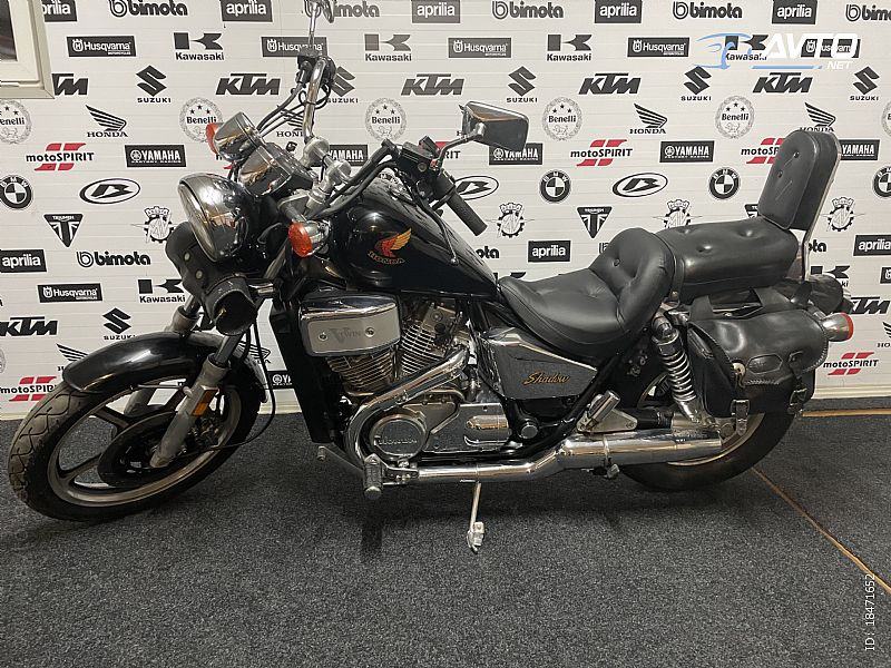 Honda VT 700 SHADOW 700 cm3, 1988 god.