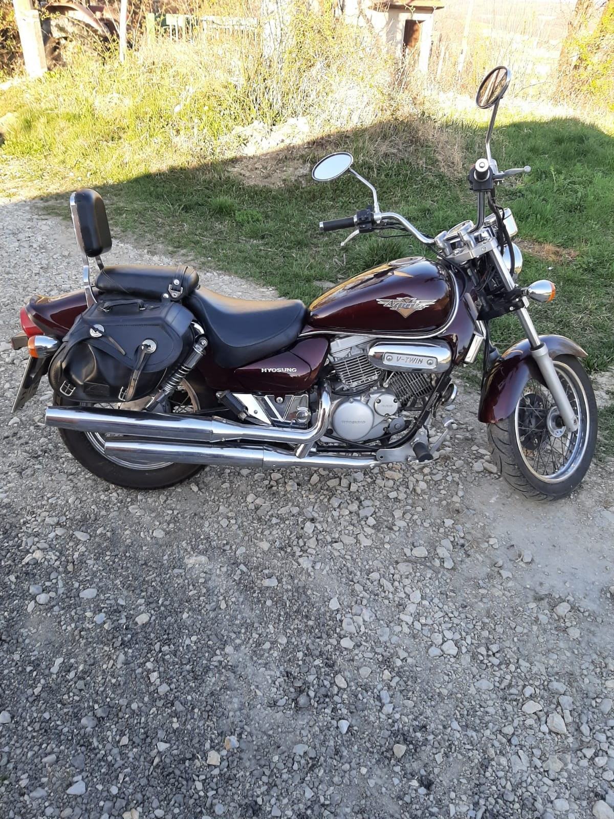 Hyosung Aquila 125 125 cm3, 2002 god.