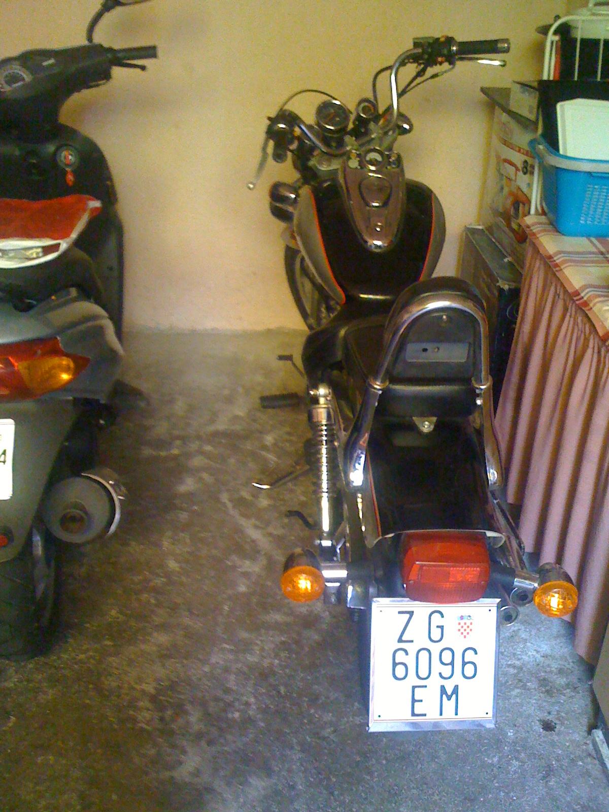 silverstone vulcan 125 cm3, 2011 god.