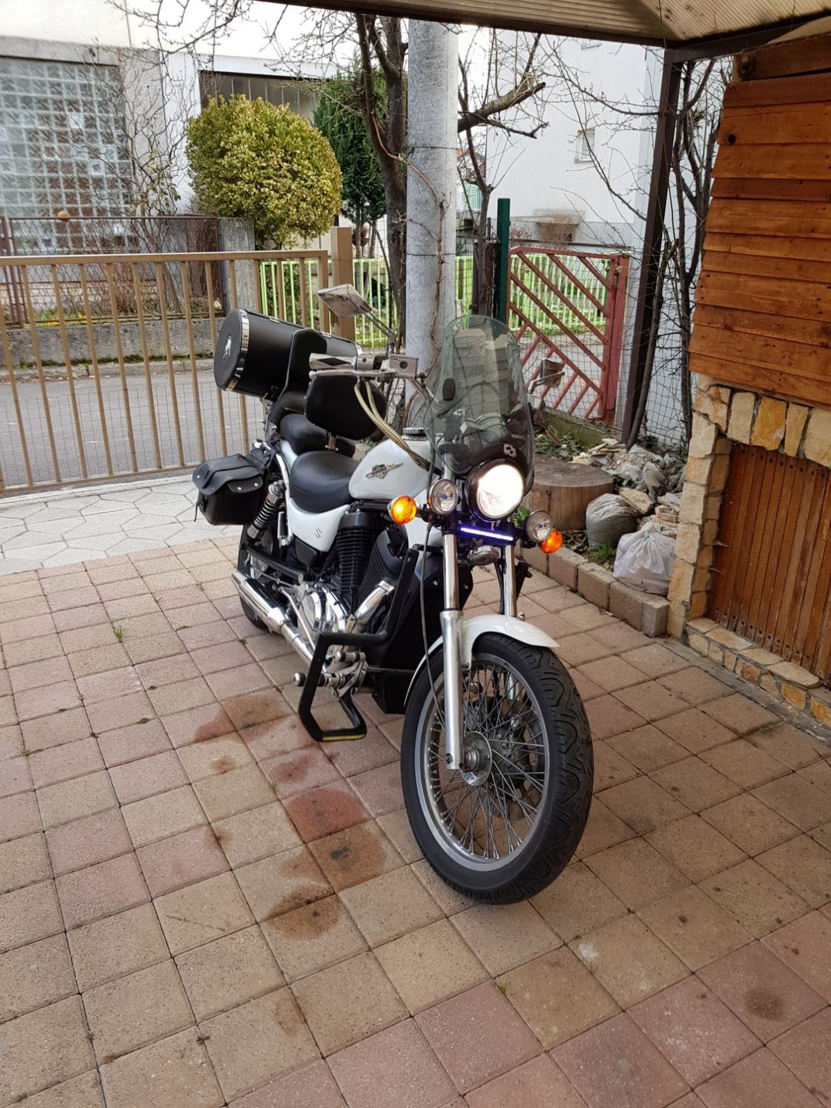 Suzuki VS 700 Intruder 700 cm3, 1986 god.