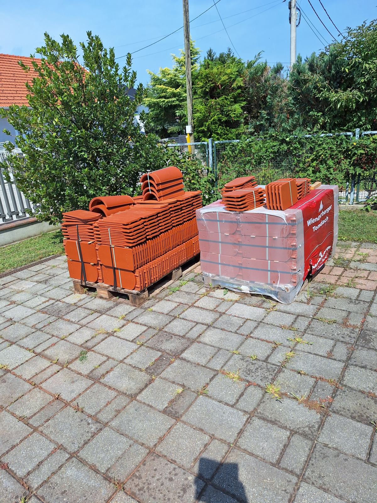 Crijep Wienerberger Tondach Biber Engoba crvena